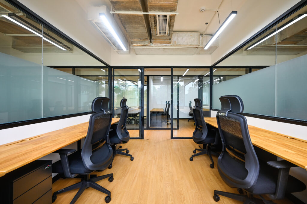CUSTOMIZED OFFICE - Serepok